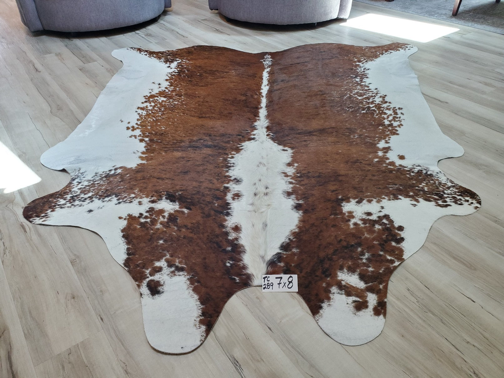 COWHIDE - Tri Color TC-289 – Trophy Room Collection